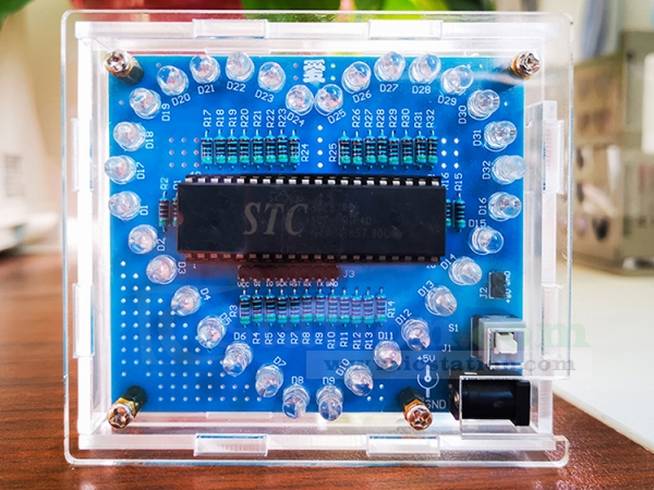 DIY Heart Shaped Colorful LED Flashing Light Kit - Soldering Projects